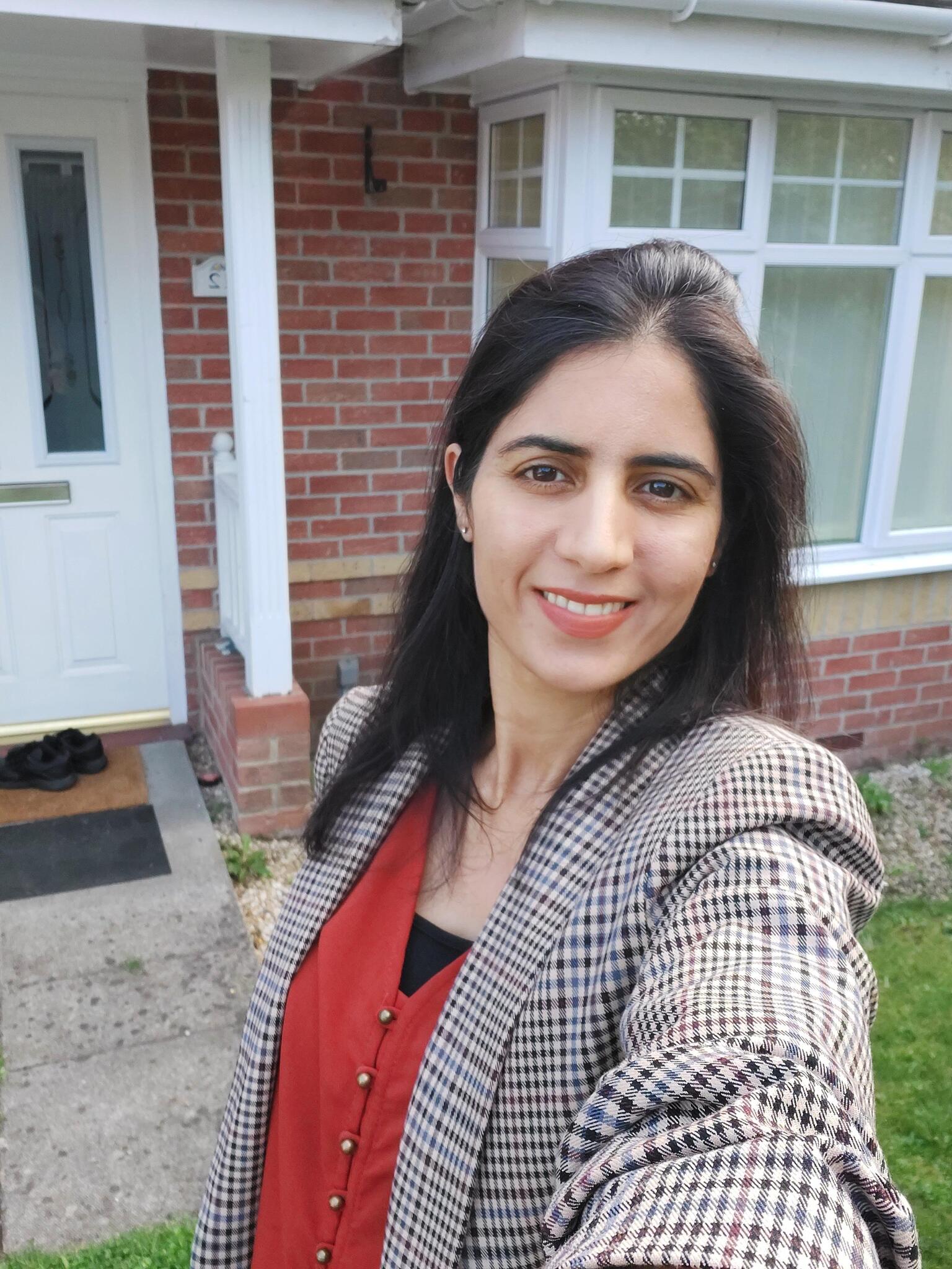 Study Thiara - Nextdoor