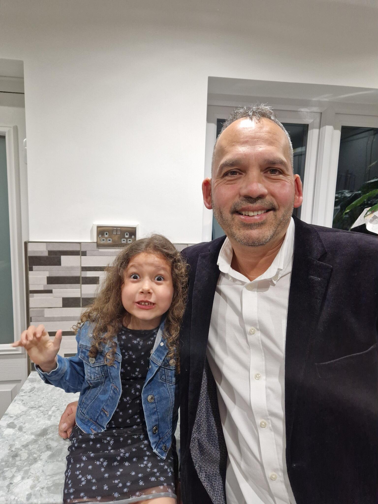 Jimmy's windows - Nextdoor