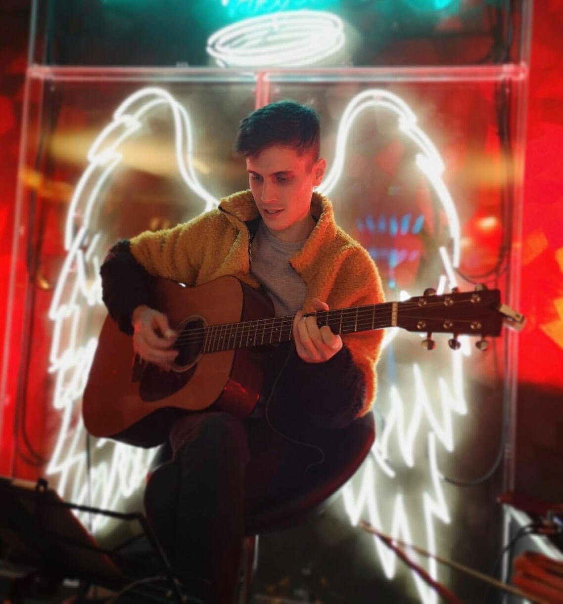 Alex Haines Guitar Tuition - Nextdoor