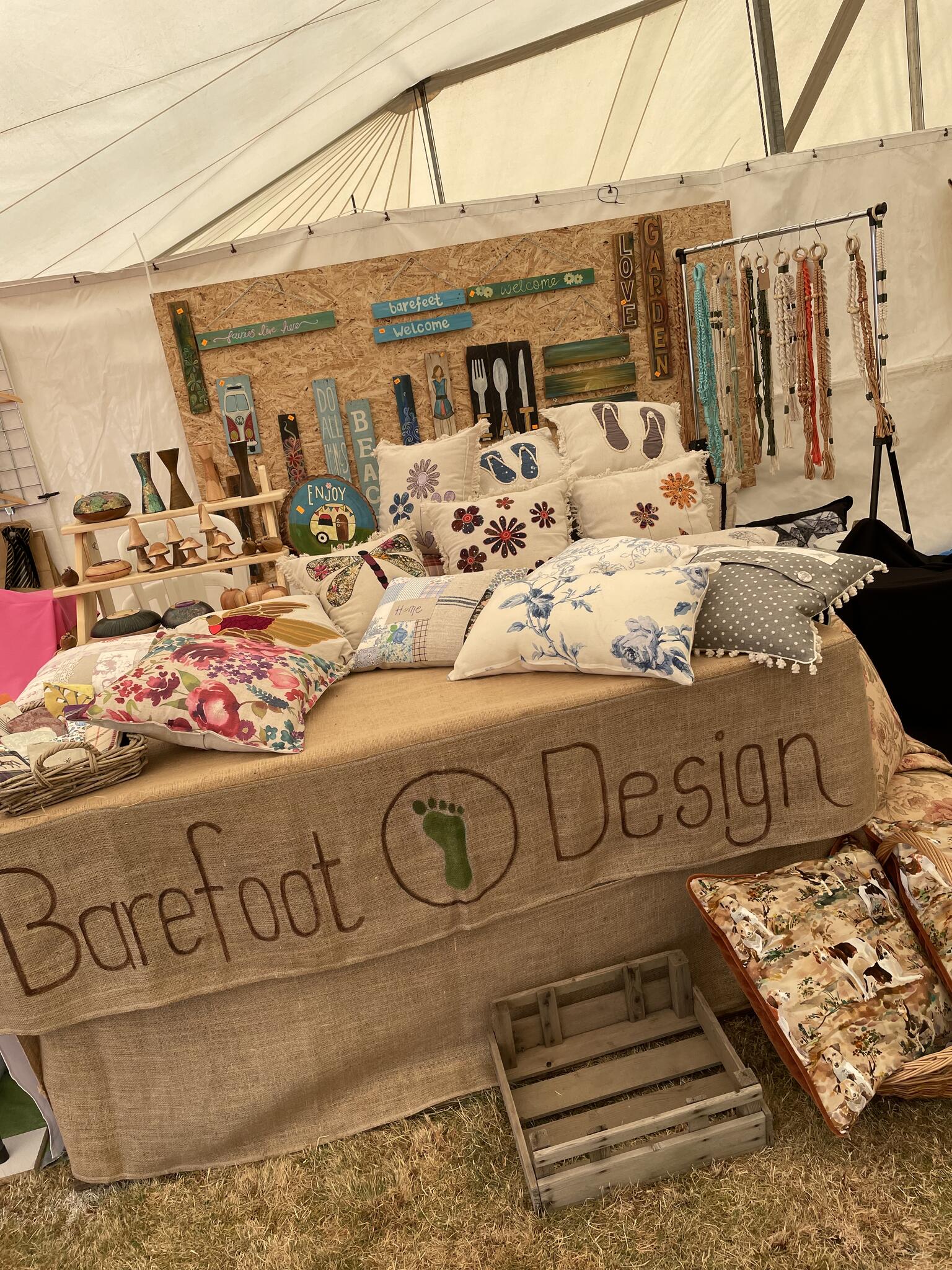 Barefoot Design - Nextdoor