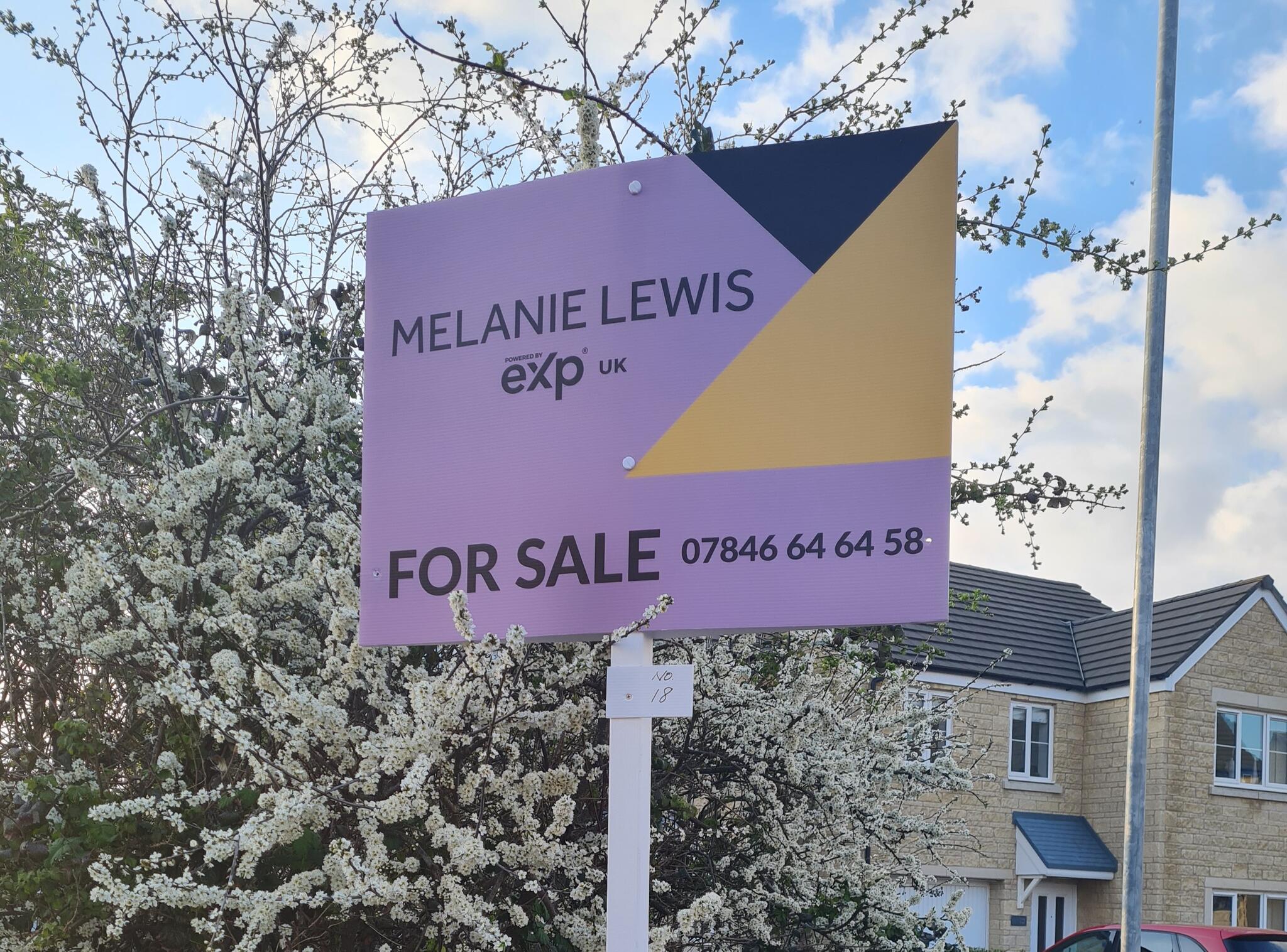 Melanie Lewis - Bespoke Estate Agent - Frome, GB-ENG - Nextdoor