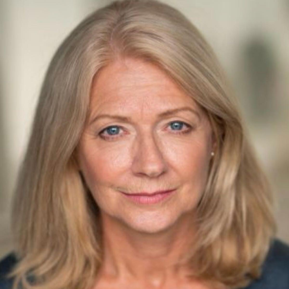 Julia Howson - Vocal Coach, singing & drama - Dry Sandford - Nextdoor