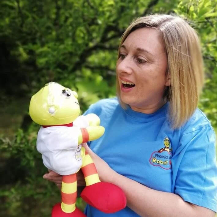 Phonics with Robot Reg - Nextdoor