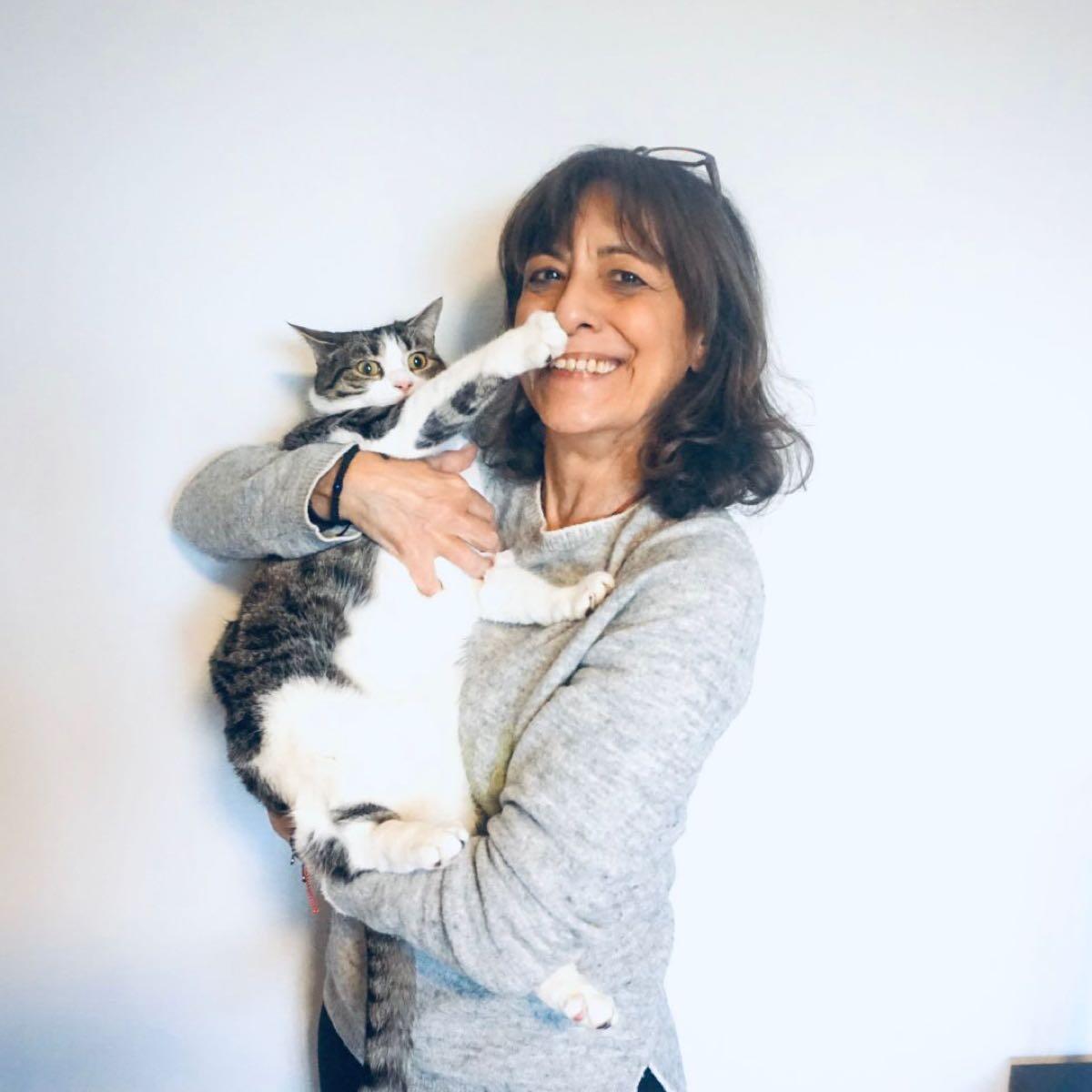 Anna's cat sitting - London, GB-ENG - Nextdoor