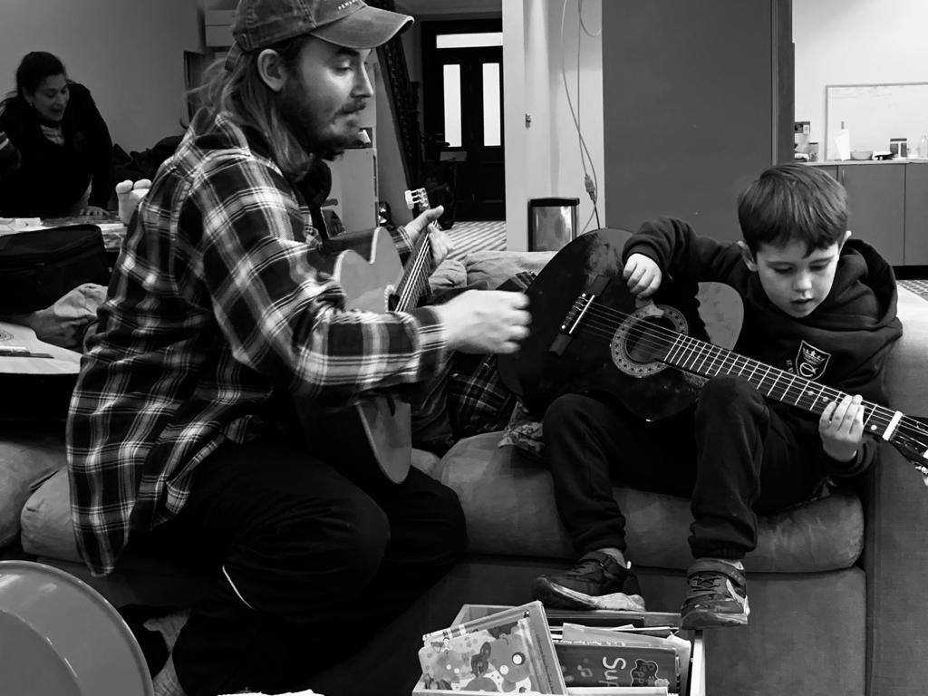 Sam Fryer Guitar Lessons - Nextdoor