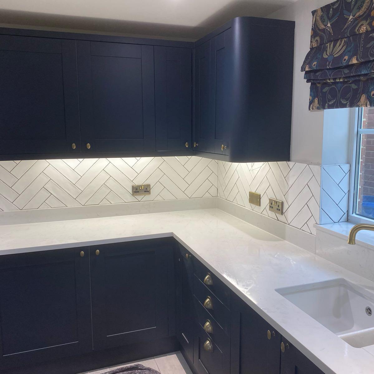 Gw tiling - Swindon, GB-ENG - Nextdoor