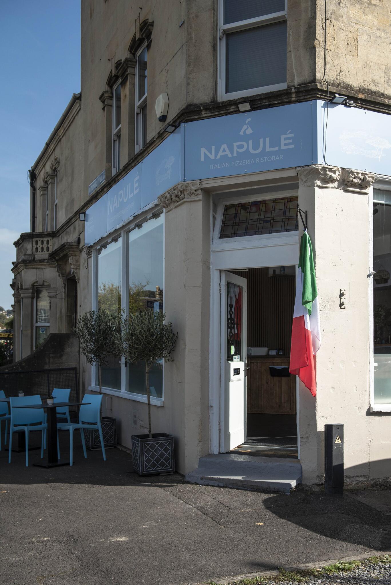 napulè - Bath - Nextdoor