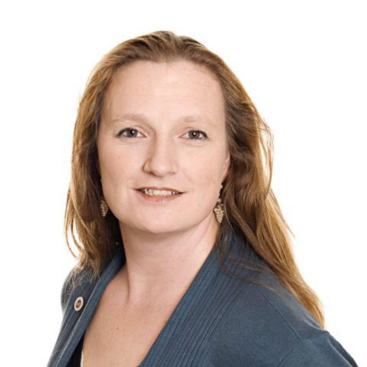 Sarah Burley Celebrant - Hampton - Nextdoor