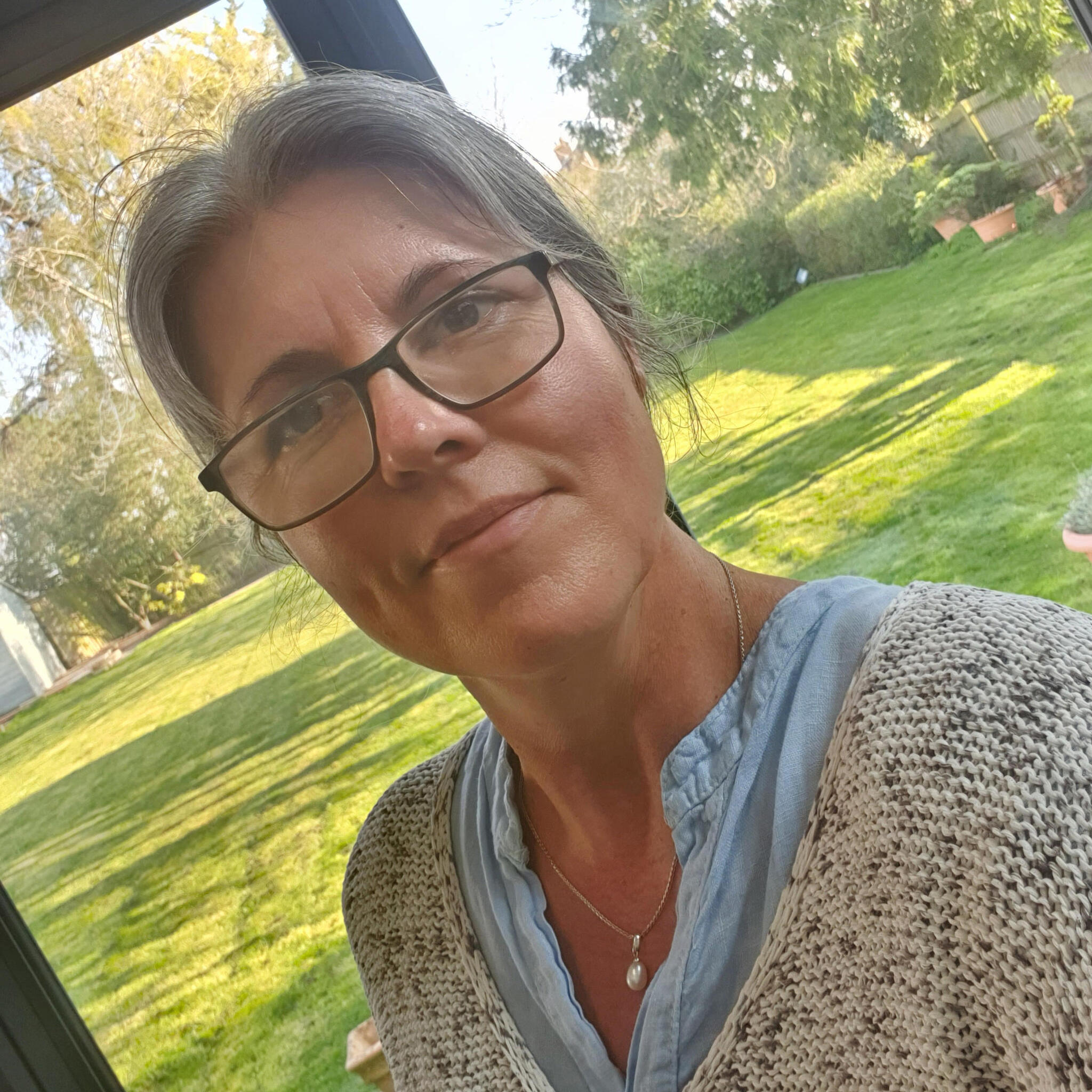 Rebecca Shaw - Utility Warehouse - Burgess Hill, GB-ENG - Nextdoor