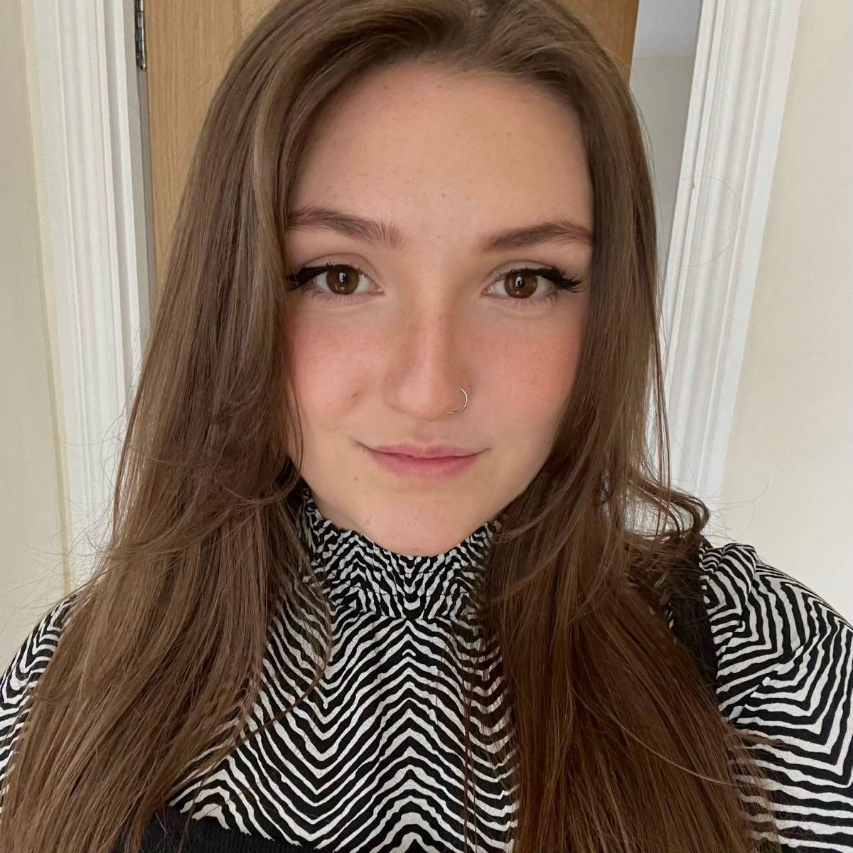 Emily & Paws - Nextdoor