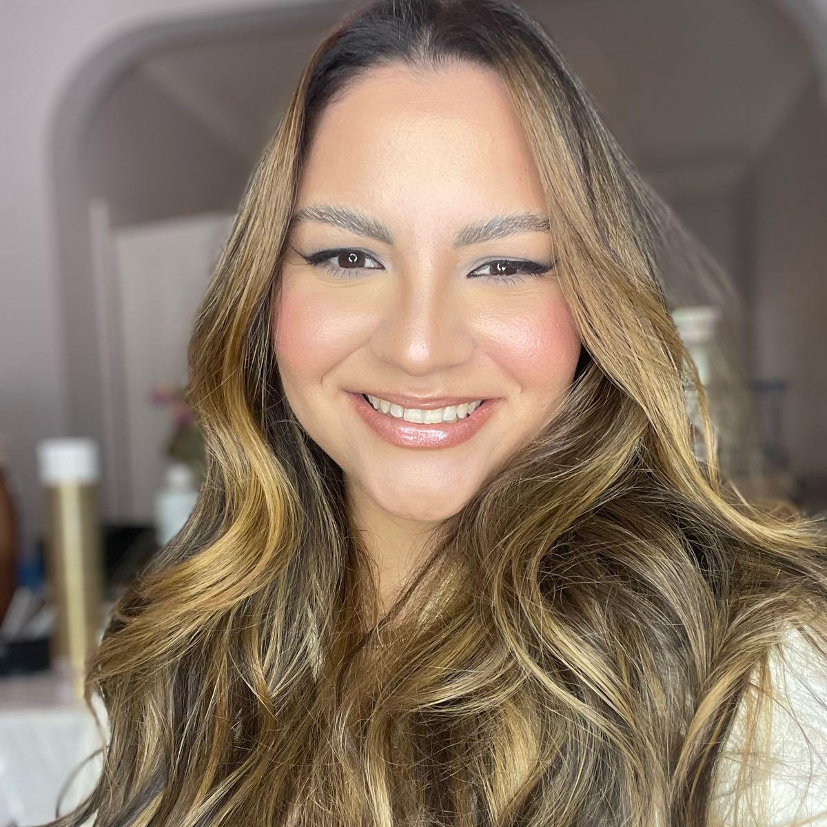 Ana Paula • Personal Organiser - London, GB-ENG - Nextdoor