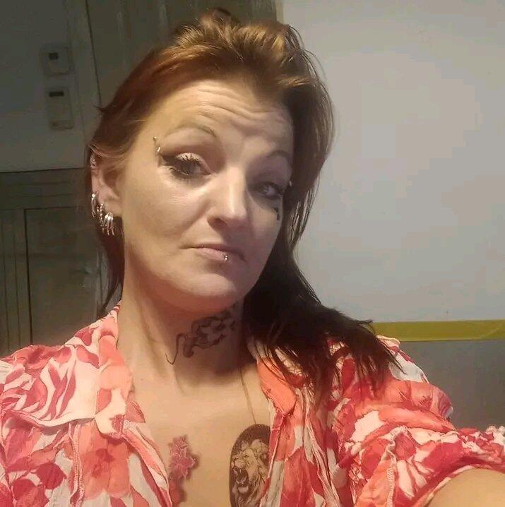 anna - Slough, GB-ENG - Nextdoor