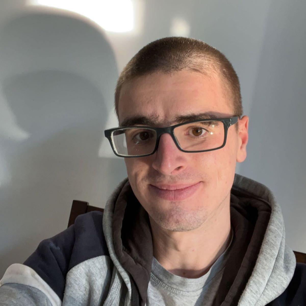 Grime and shine and gardens - Barking, GB-ENG - Nextdoor