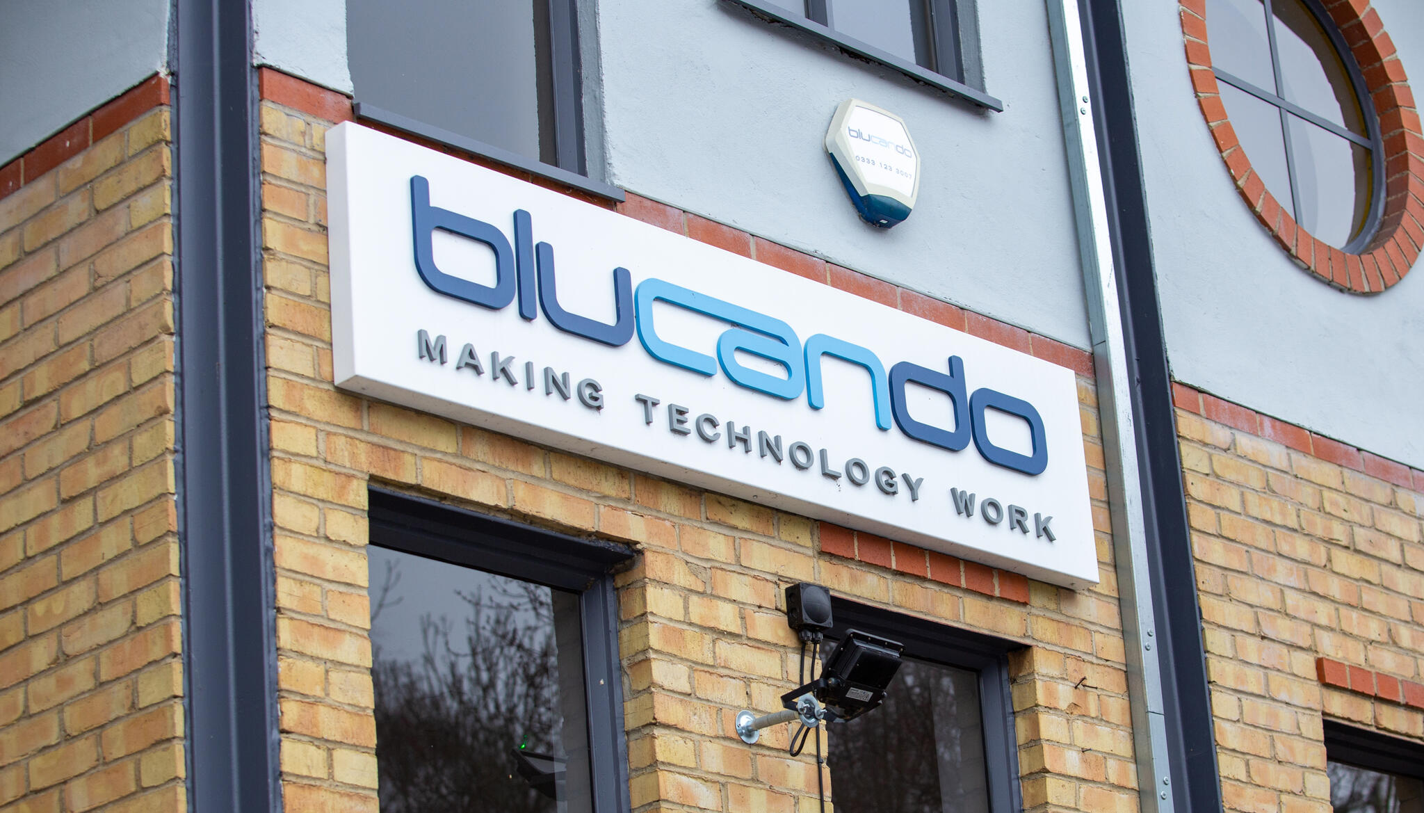 Blucando - Farnborough, GB-ENG - Nextdoor