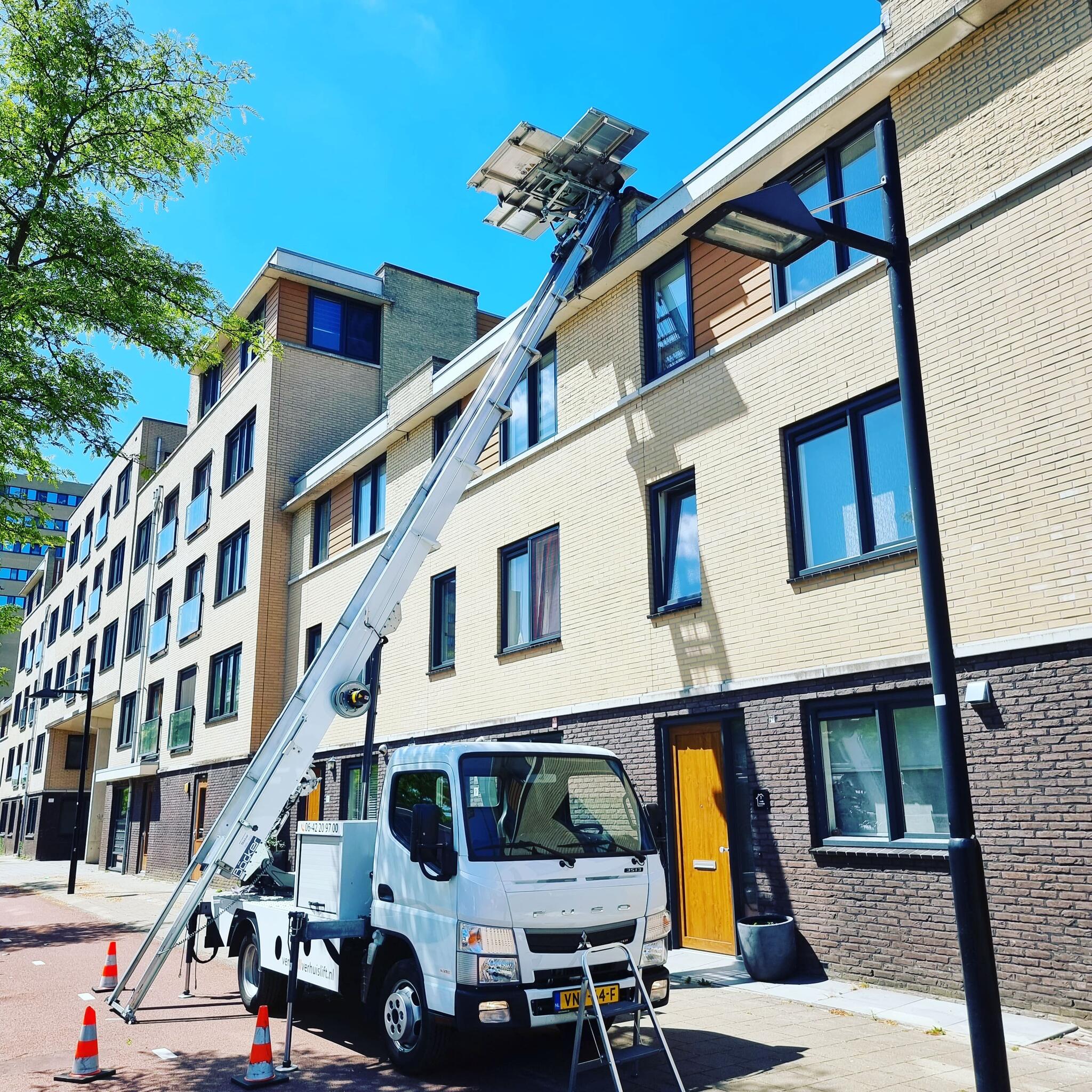 VertiCaLL Verhuislift - Schiedam, NL-ZH - Nextdoor