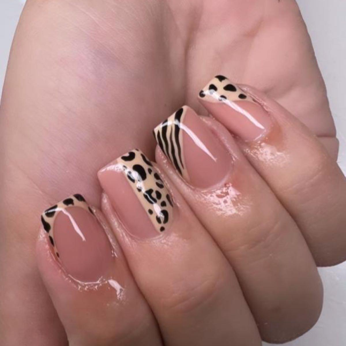 Willerby House Of Nails - Hull - Nextdoor