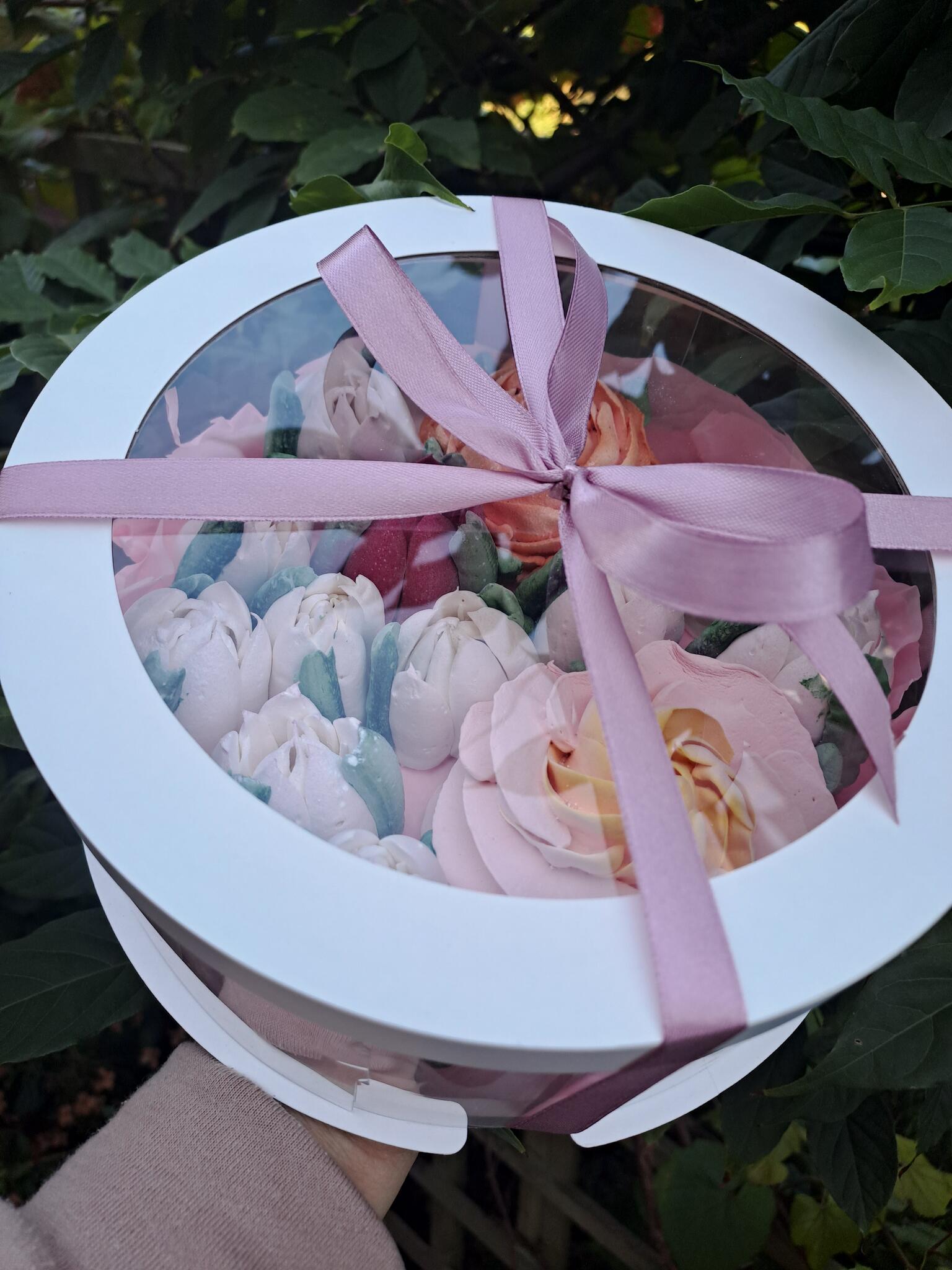 Fruit mallows flowers in bouquets and gift boxes - Coventry - Nextdoor