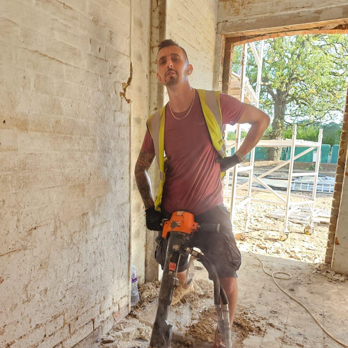 Peter Painter - Godalming, GB-ENG - Nextdoor