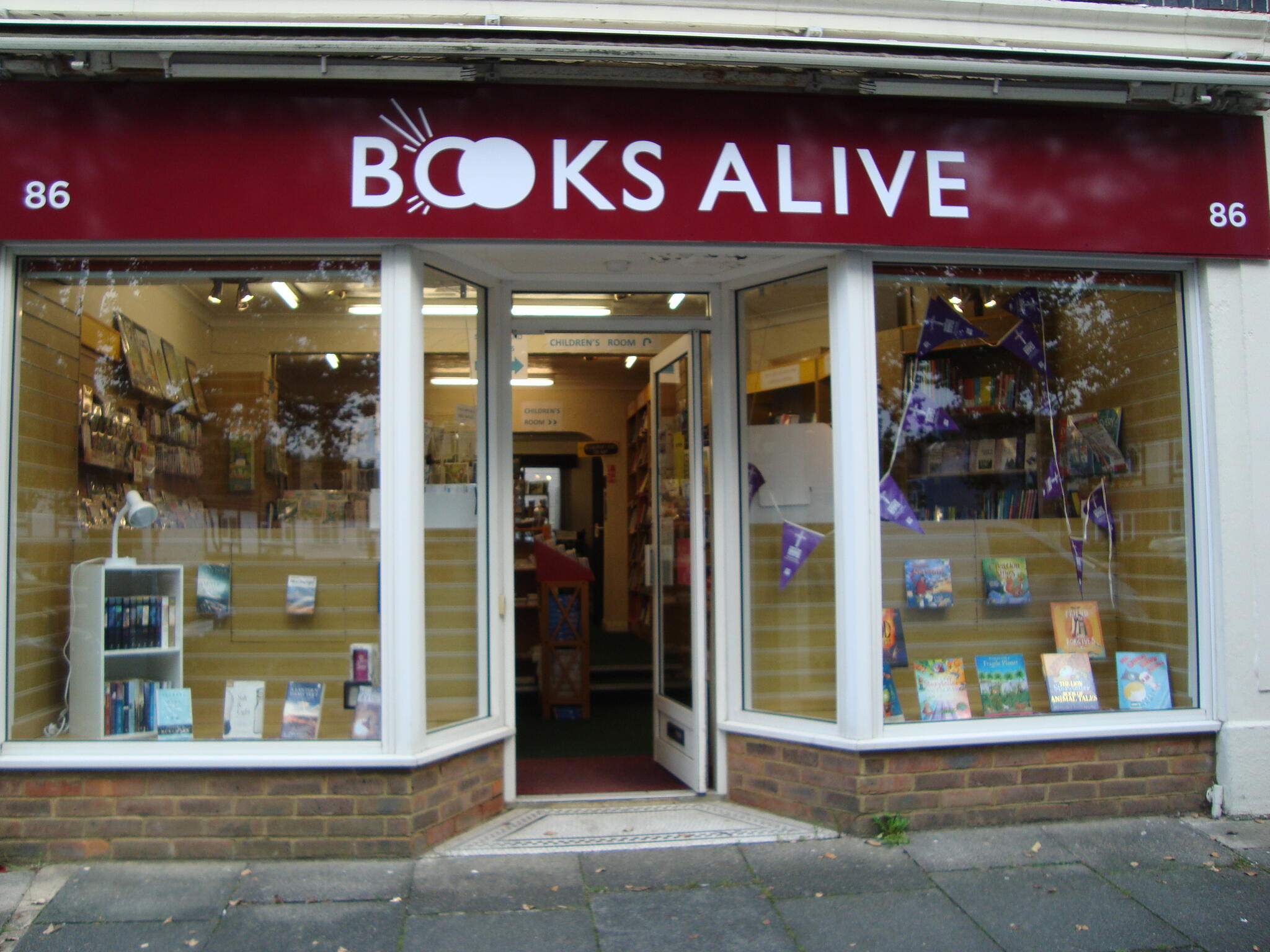 Books Alive - Hove, England - Nextdoor