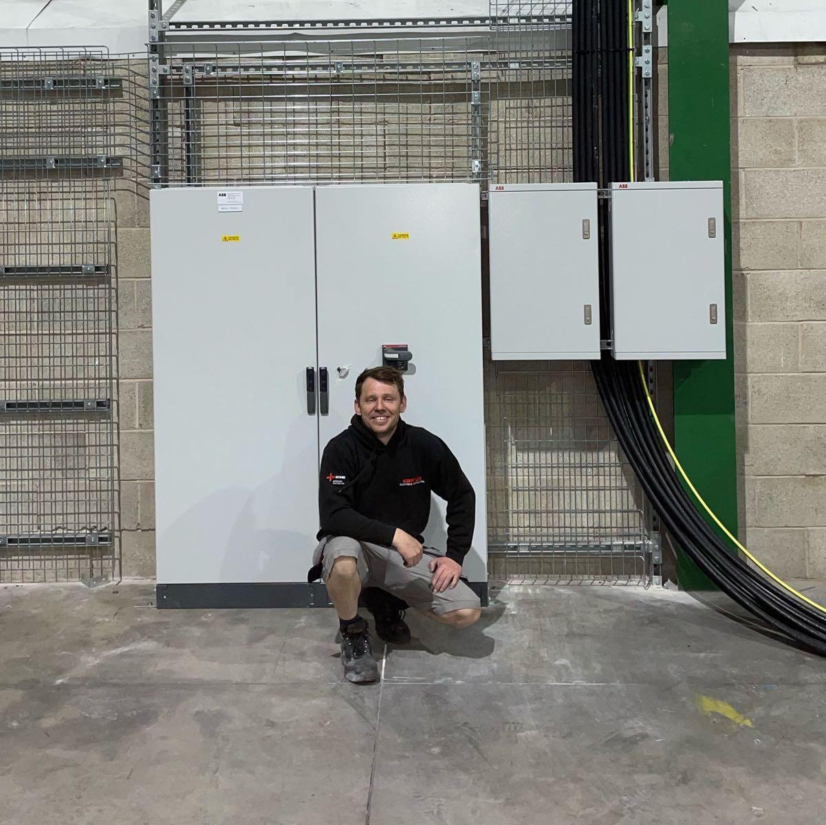 Edwards Electrical - Salford, GB-ENG - Nextdoor