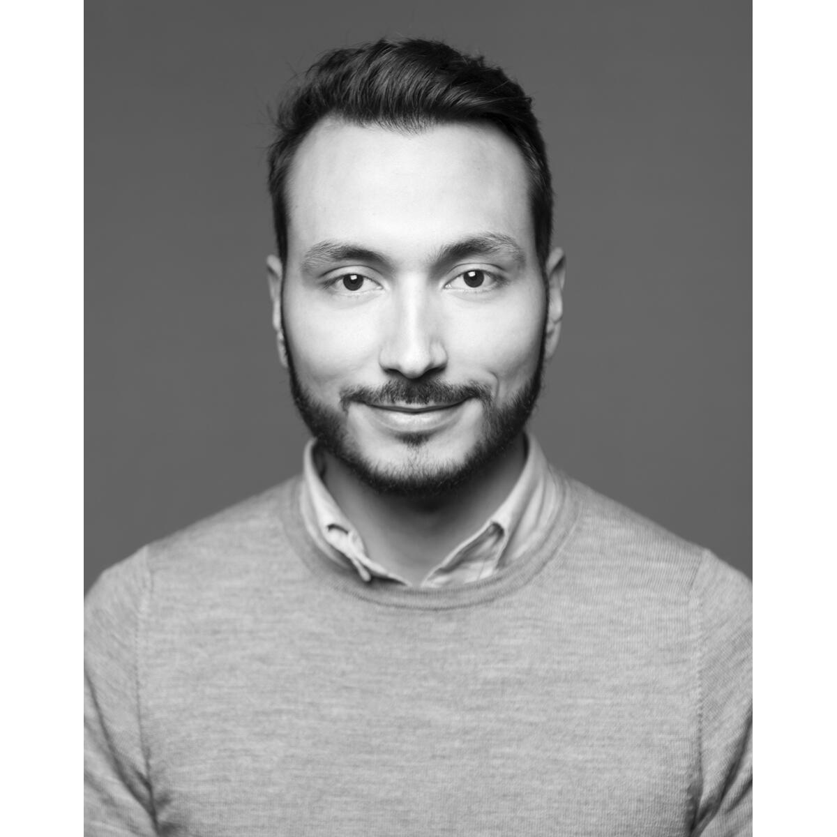 Daniel Cardona - Nextdoor