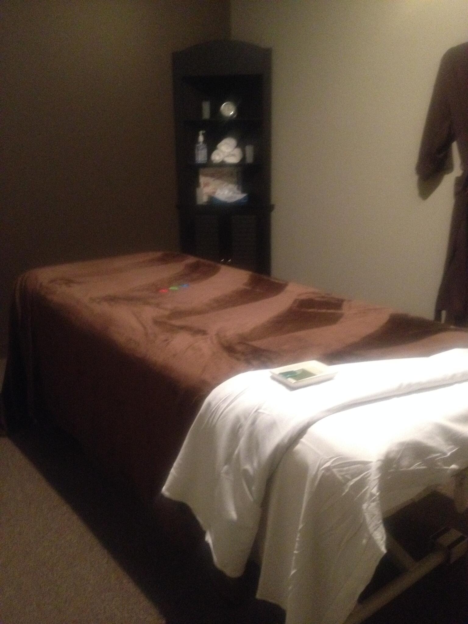 Elements Massage Phoenix-Camelback - Phoenix, AZ - Nextdoor