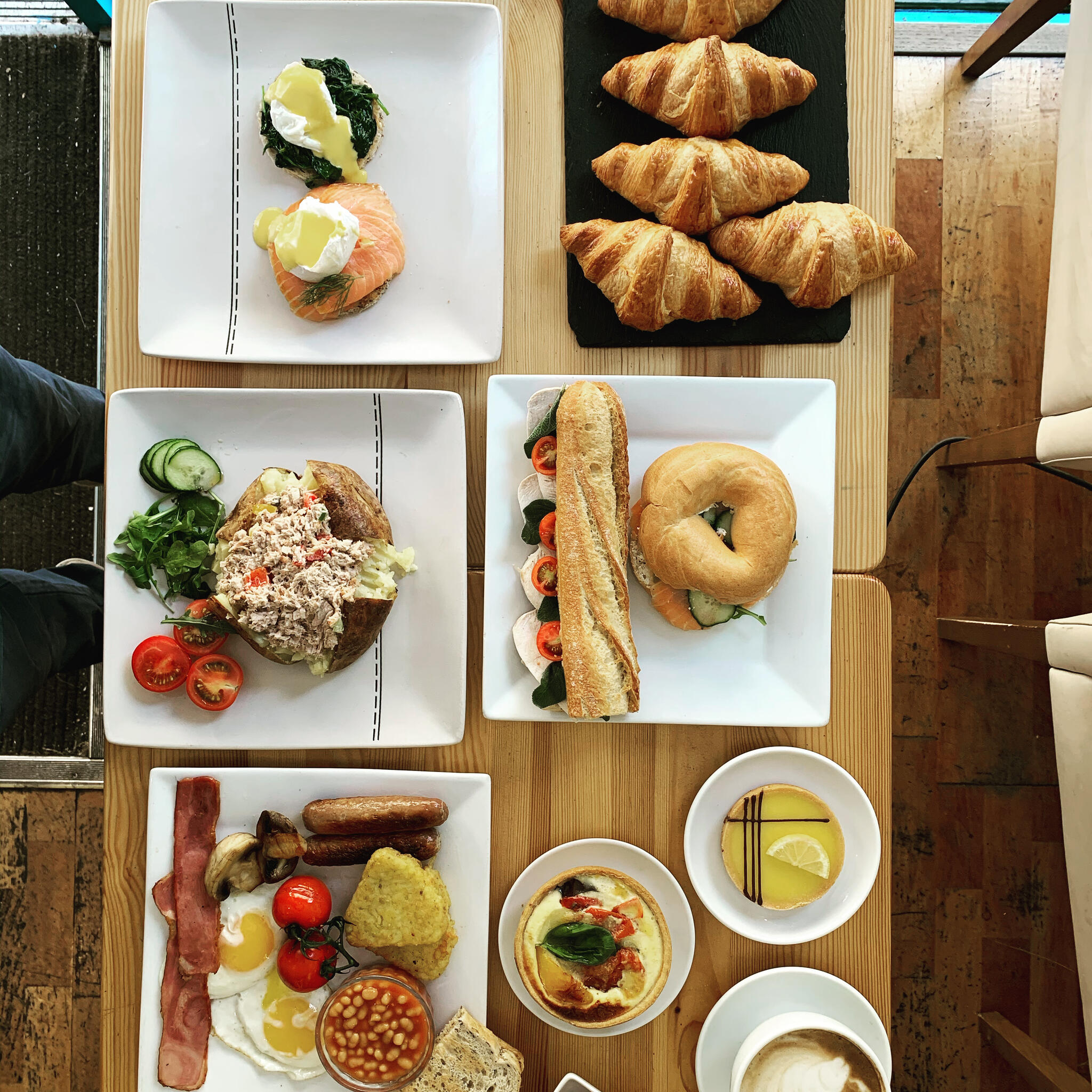 Cafe de Fred - London, England - Nextdoor