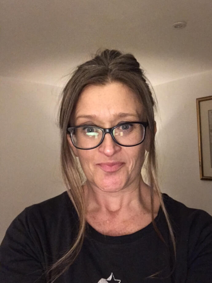 Sarah Metcalfe Design - Bordon - Nextdoor