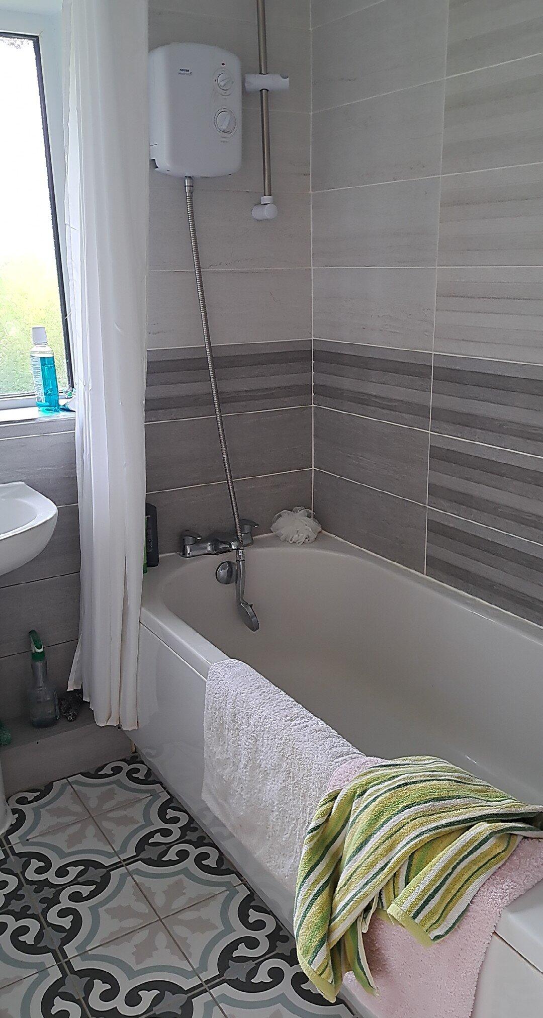 Ian Morris tiling.... - Sheffield, GB-ENG - Nextdoor