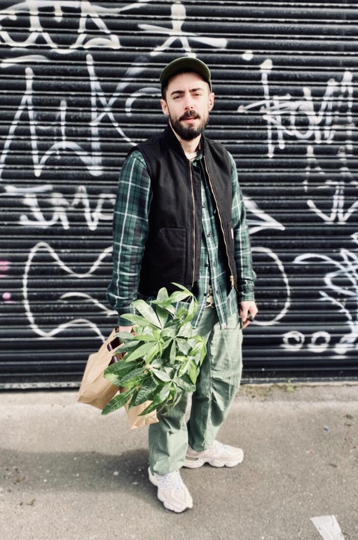 Oli Wright - Sheffield, England - Nextdoor