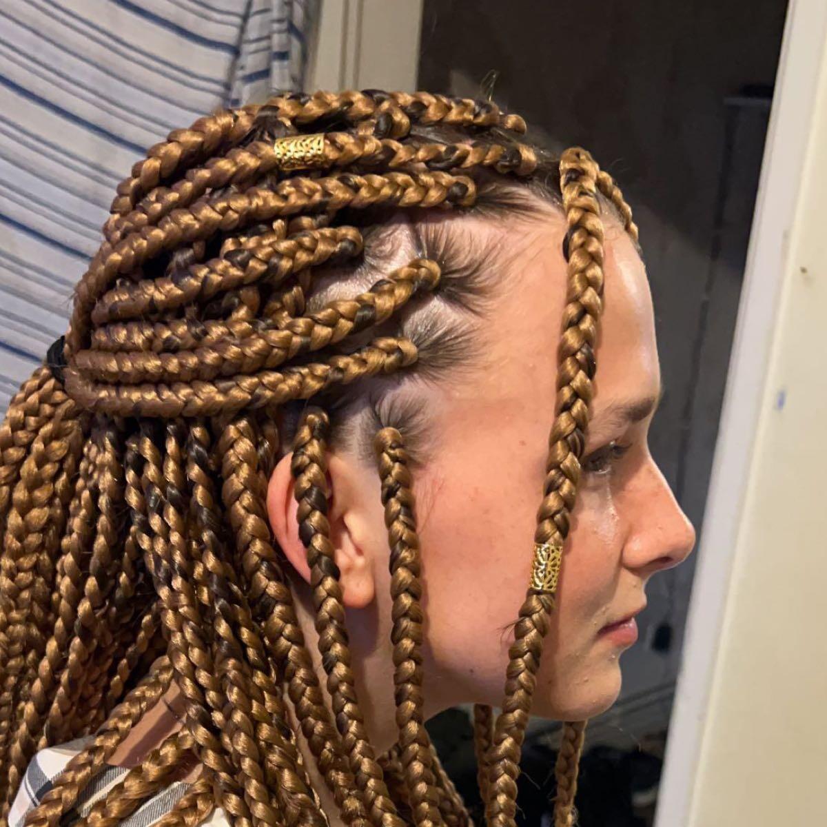 Maria braids - Bristol, GB-ENG - Nextdoor