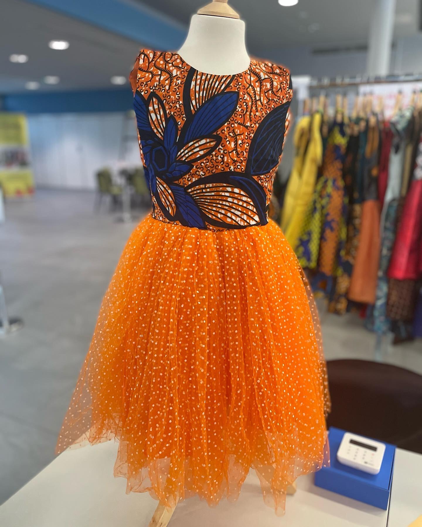 Mum Hand Stitch - Nextdoor