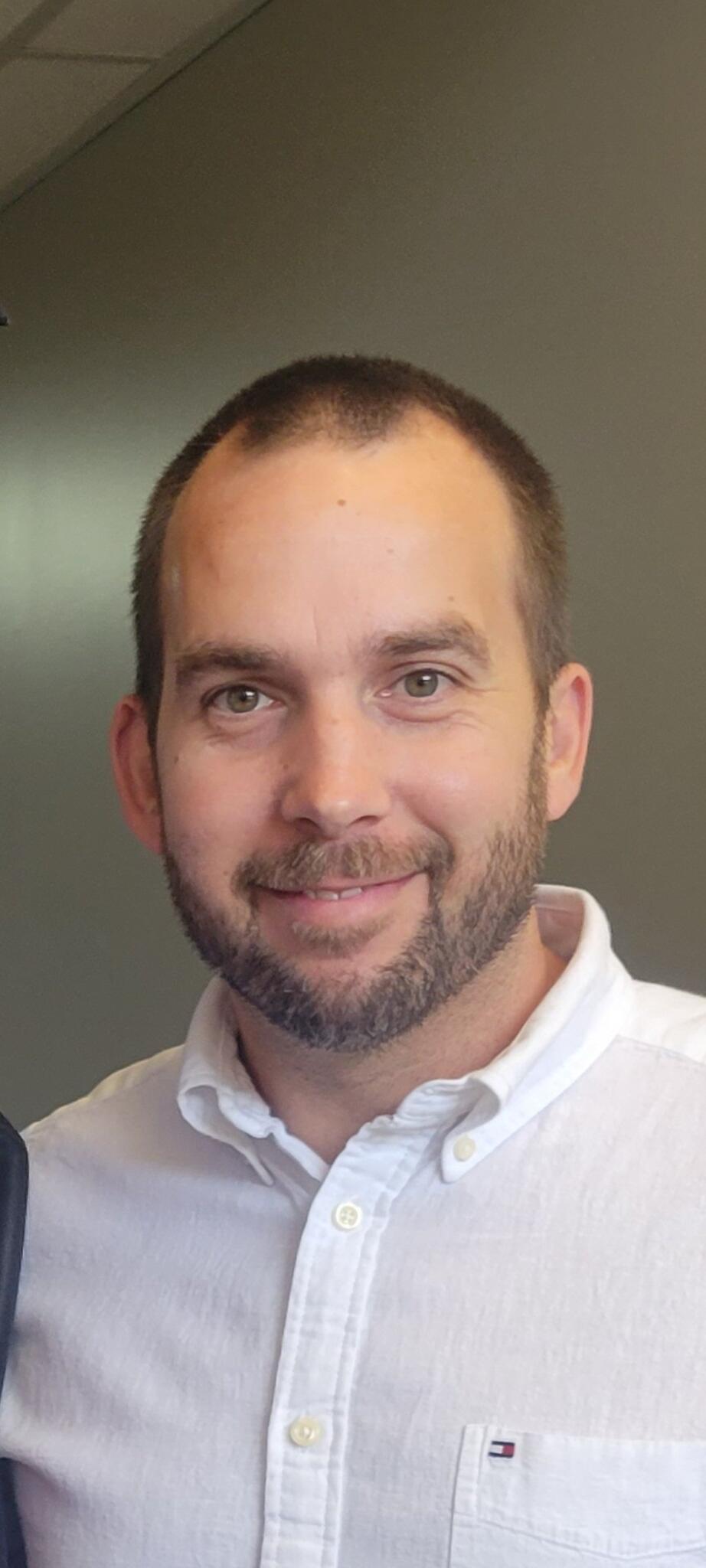 Daniel Burgess Handyman - Nextdoor