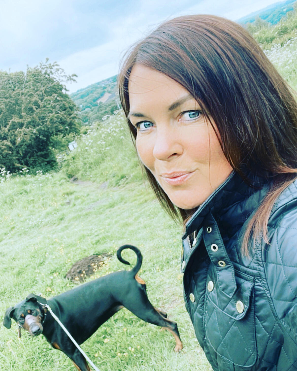 The Woof Pack - Nextdoor