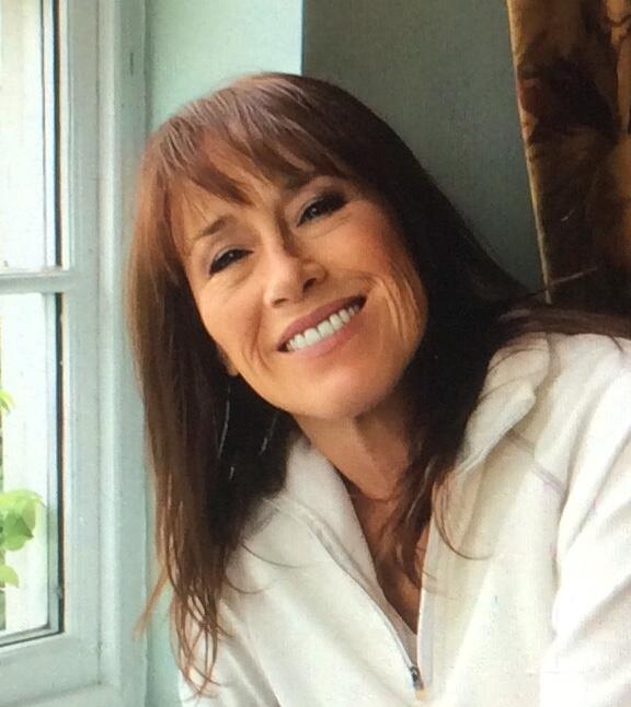 Julie Edwards - Nextdoor