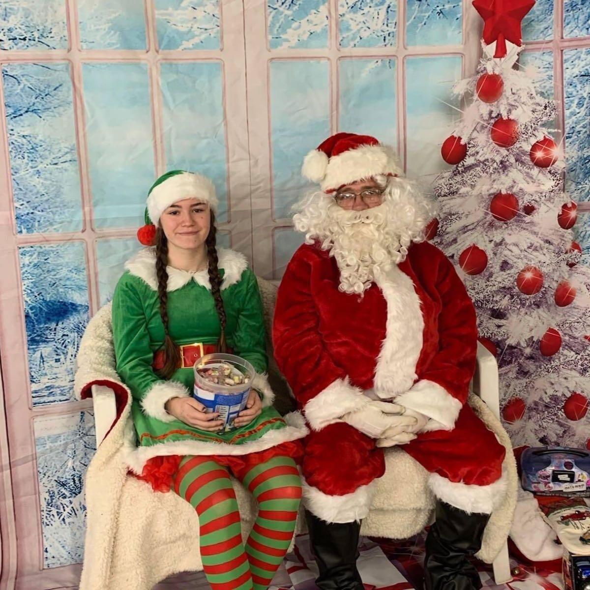 santa's helper christmas eve delivery - Nextdoor