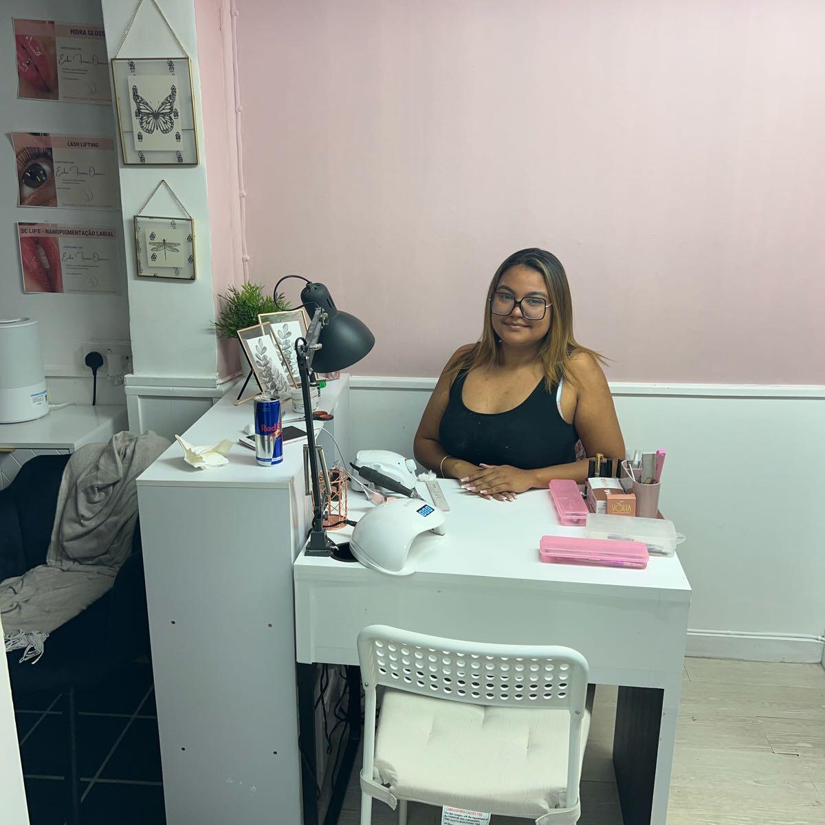 Linda hair and nails - London - Nextdoor