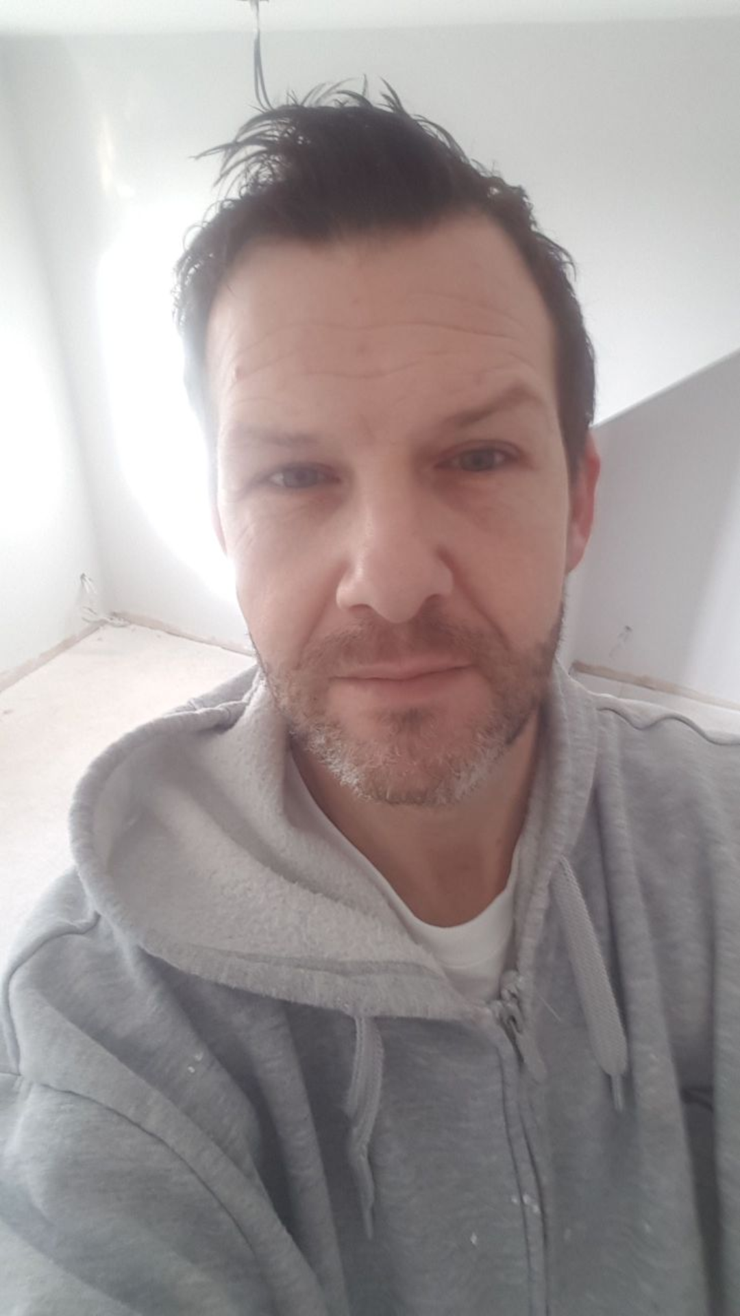 Pete Humphrey painting & decorating - Nextdoor