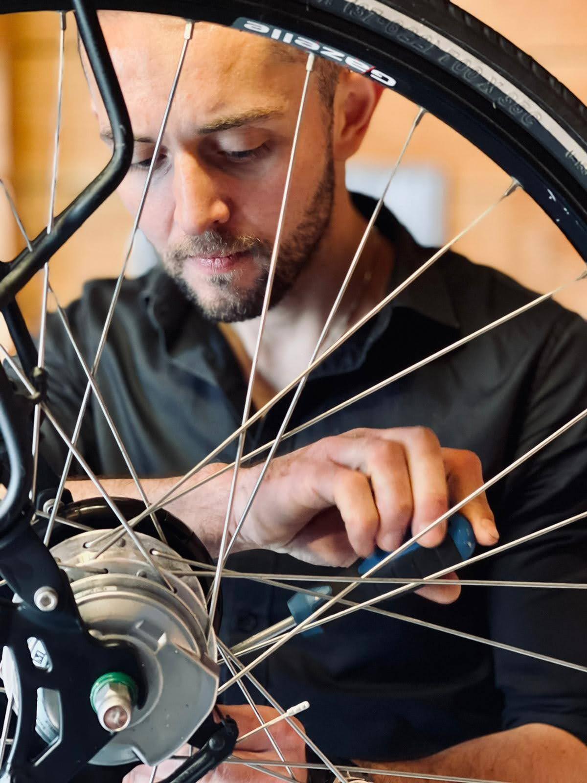 Dedyk de Fietsenmaker - Almere, Flevoland - Nextdoor