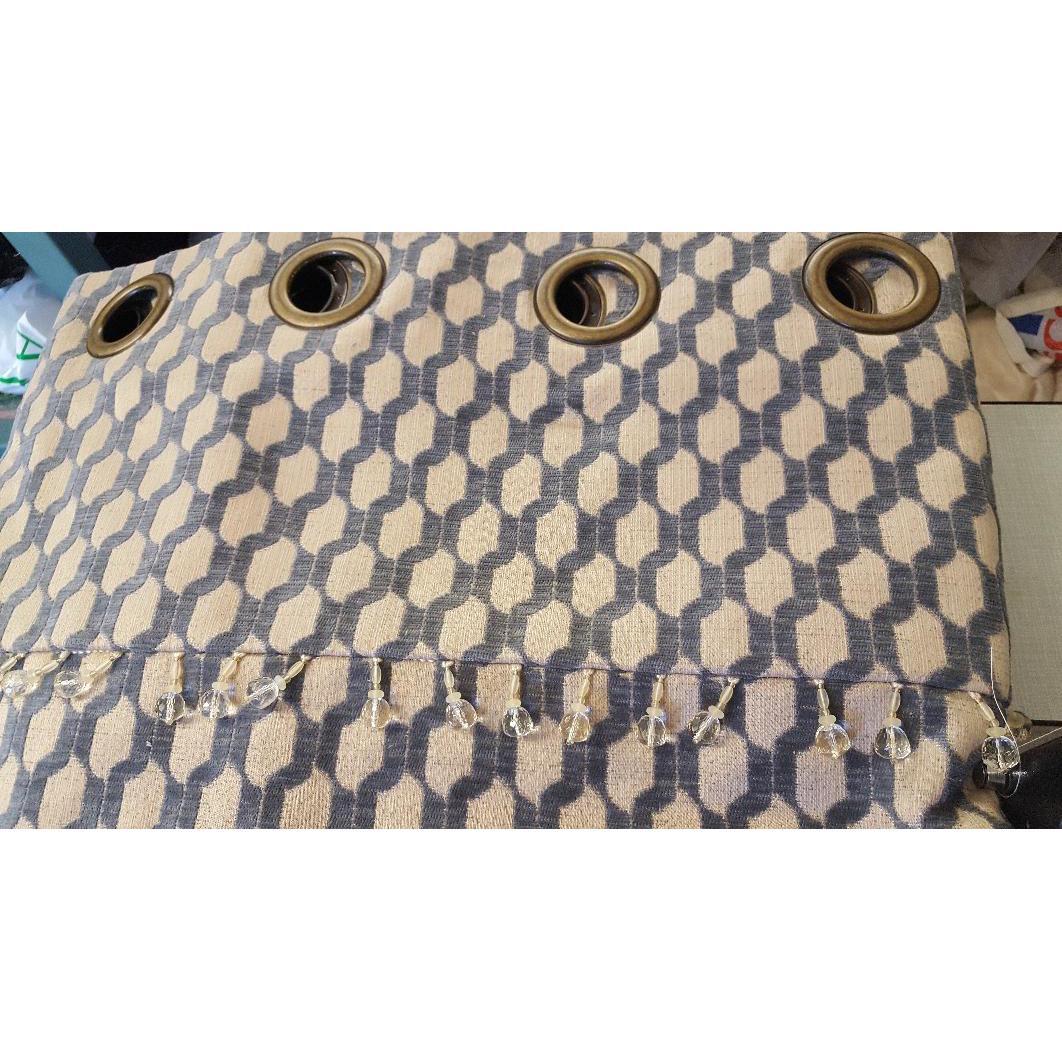 Val's Individuals - Coleraine - Nextdoor