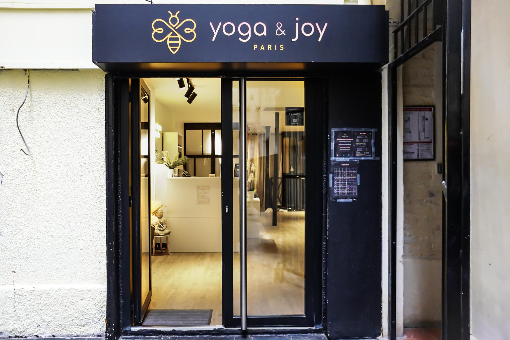 Yoga & Joy Paris - Nextdoor