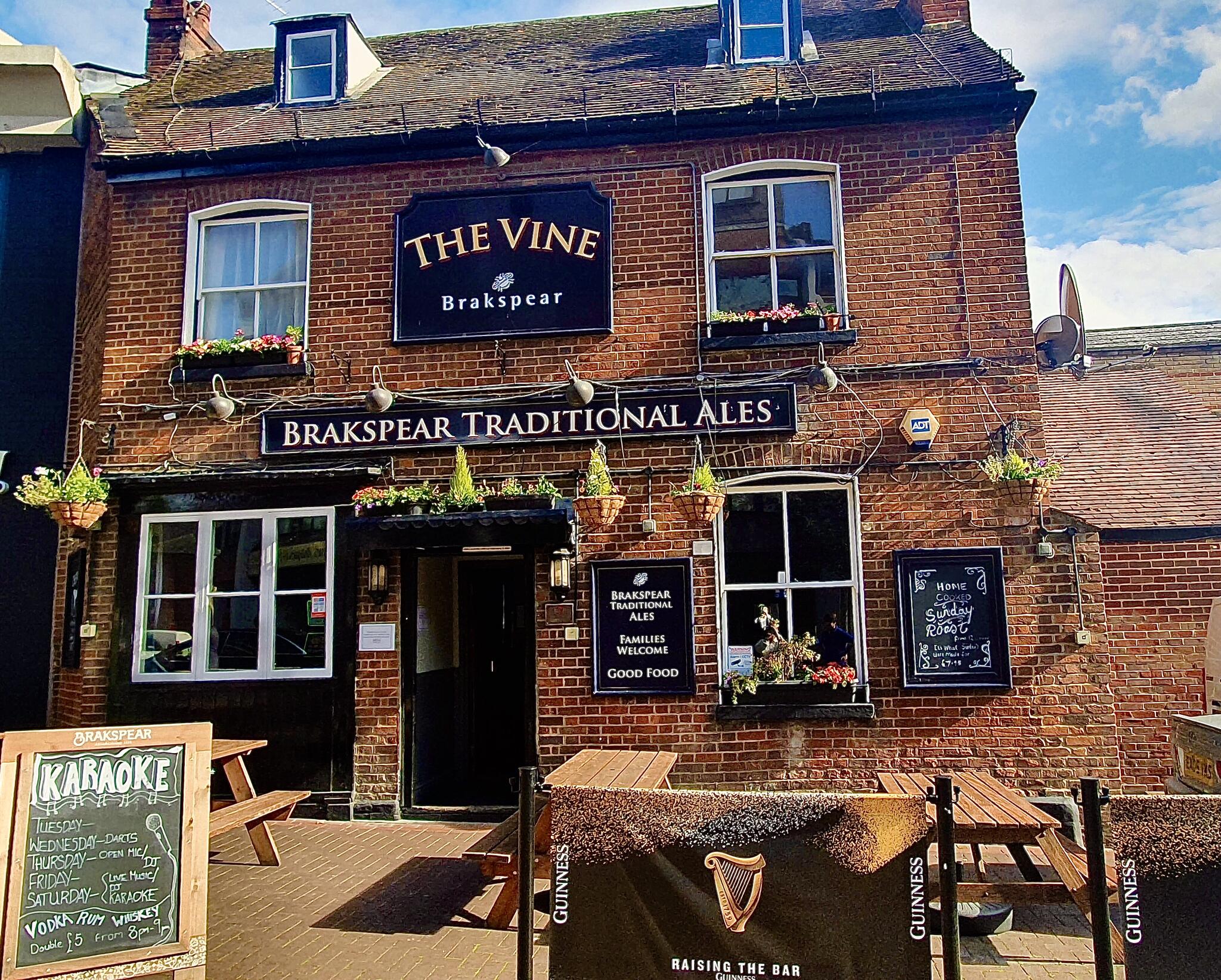 The vine maidenhead - Maidenhead - Nextdoor