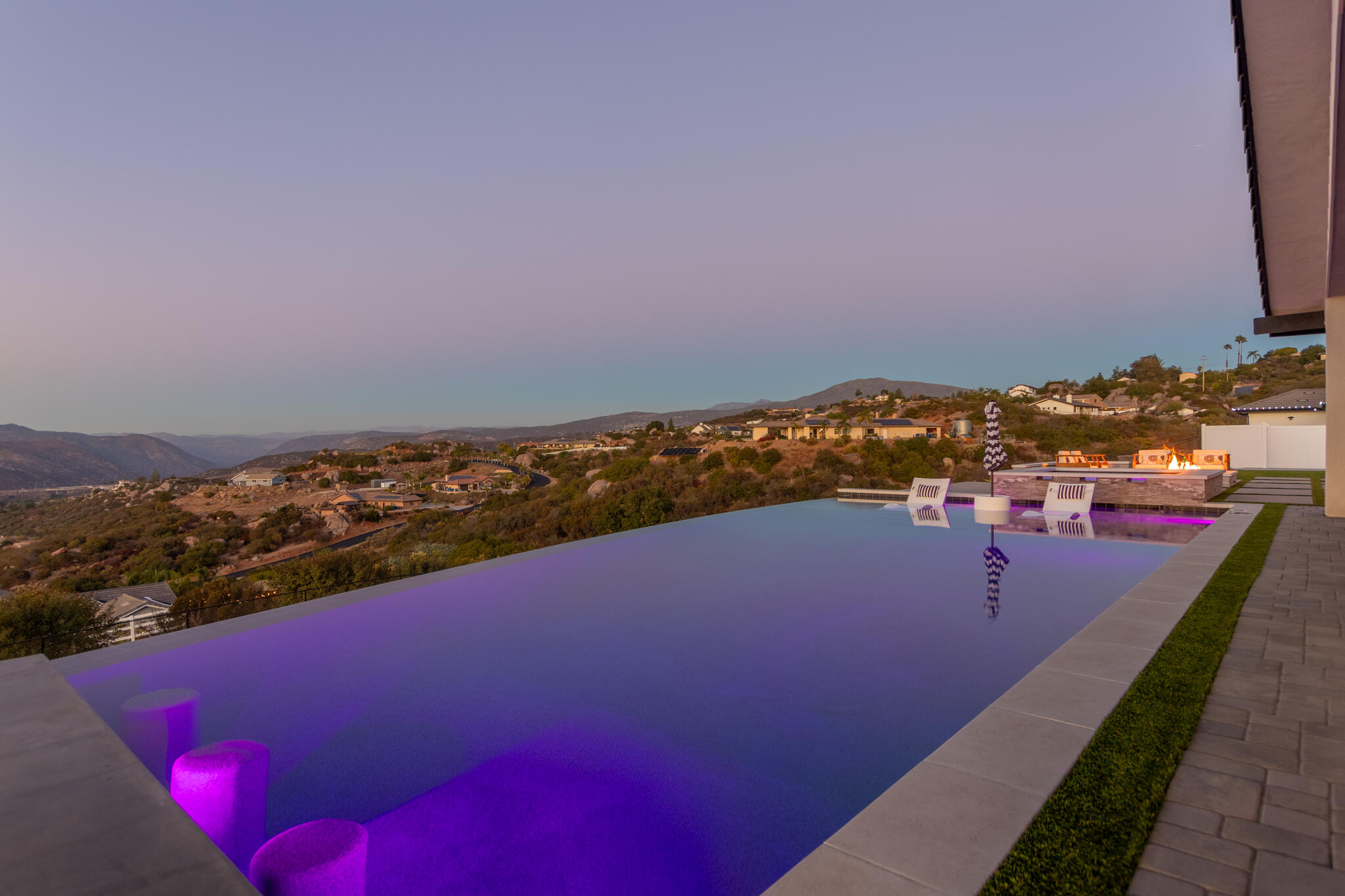 JWB Pools and Spas - Nextdoor