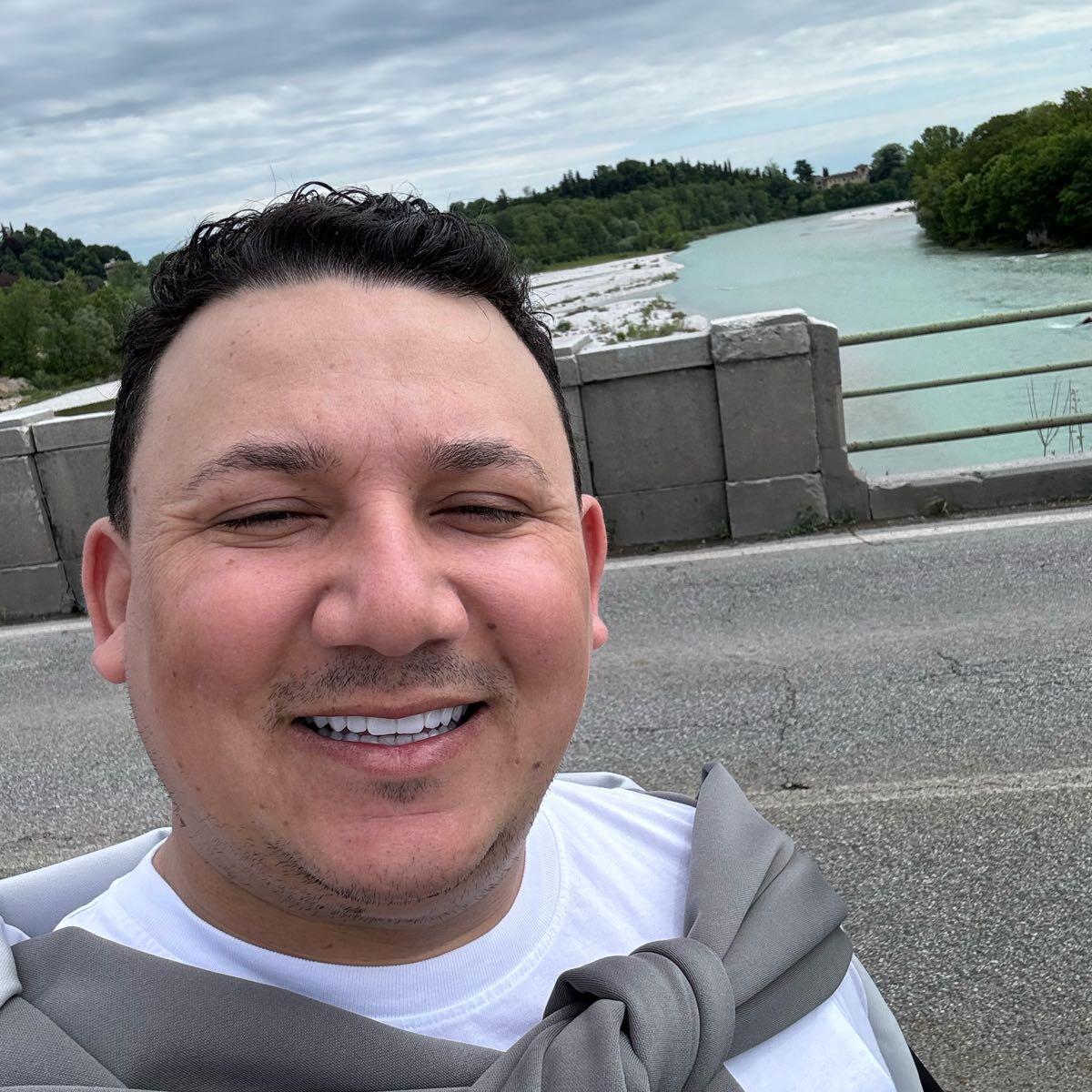 electronic js uk - Colchester - Nextdoor