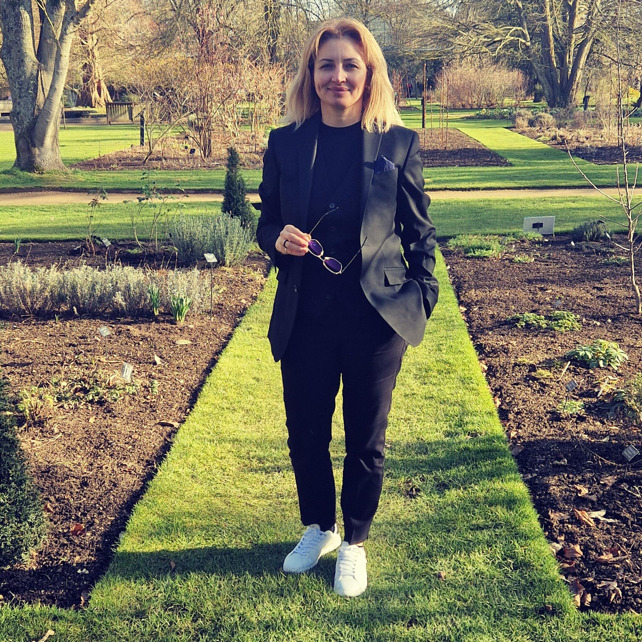 Gergana Bayraktarska - Nextdoor