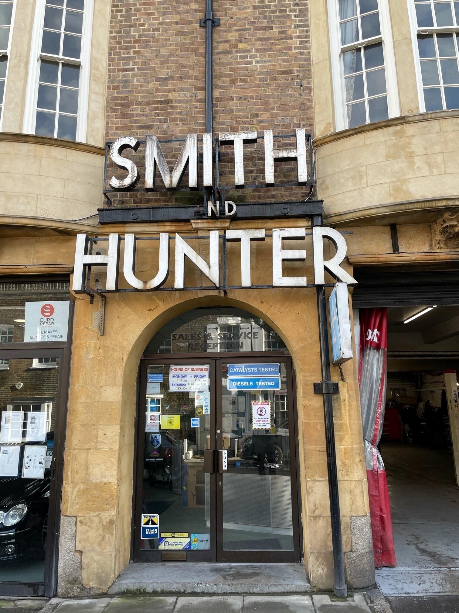 Smith & Hunter - London - Nextdoor