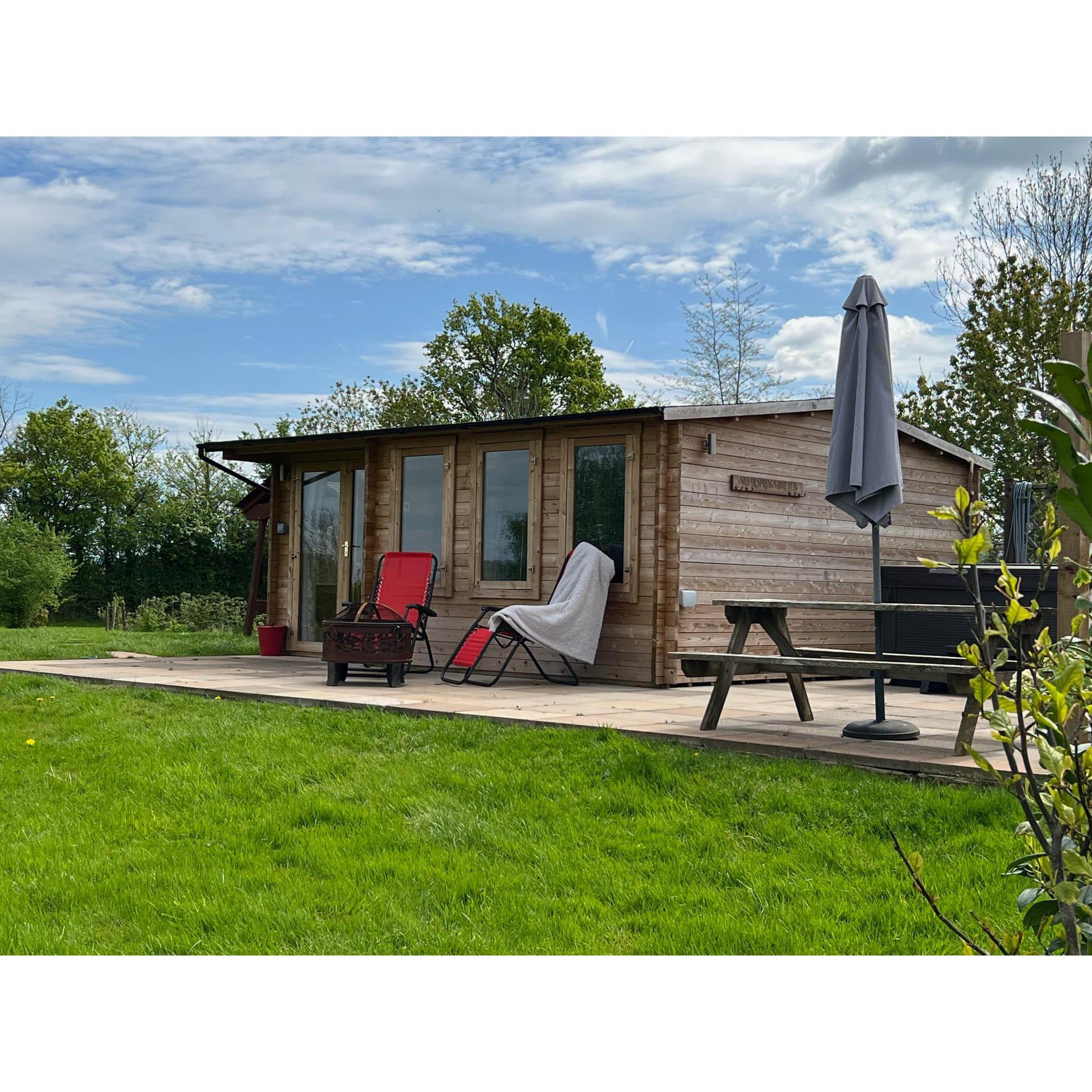 Silver Springs Farm Lodge - Dingestow - Nextdoor