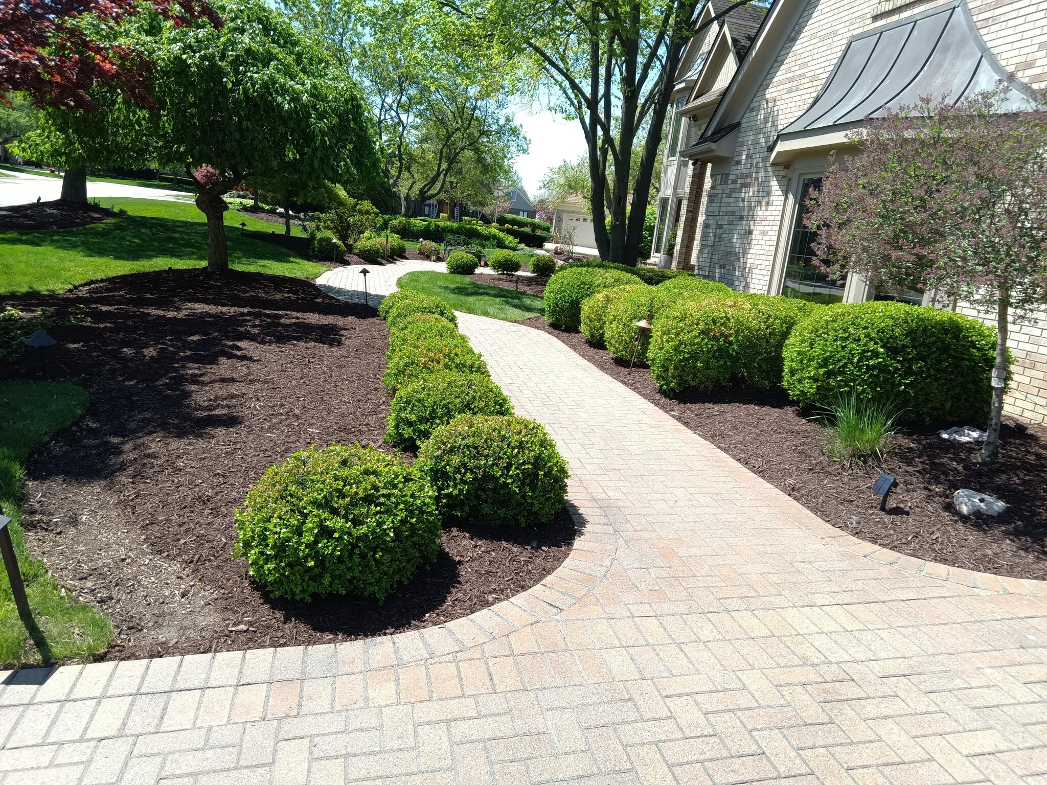 GUZMAN LANDSCAPING SERVICES LLC - Nextdoor