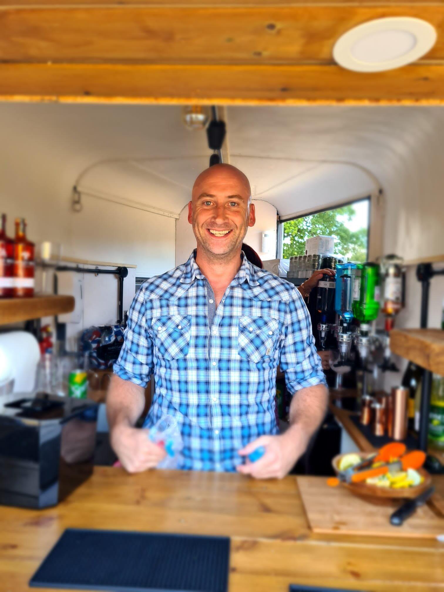 The Mobile Mini Bar - Nextdoor