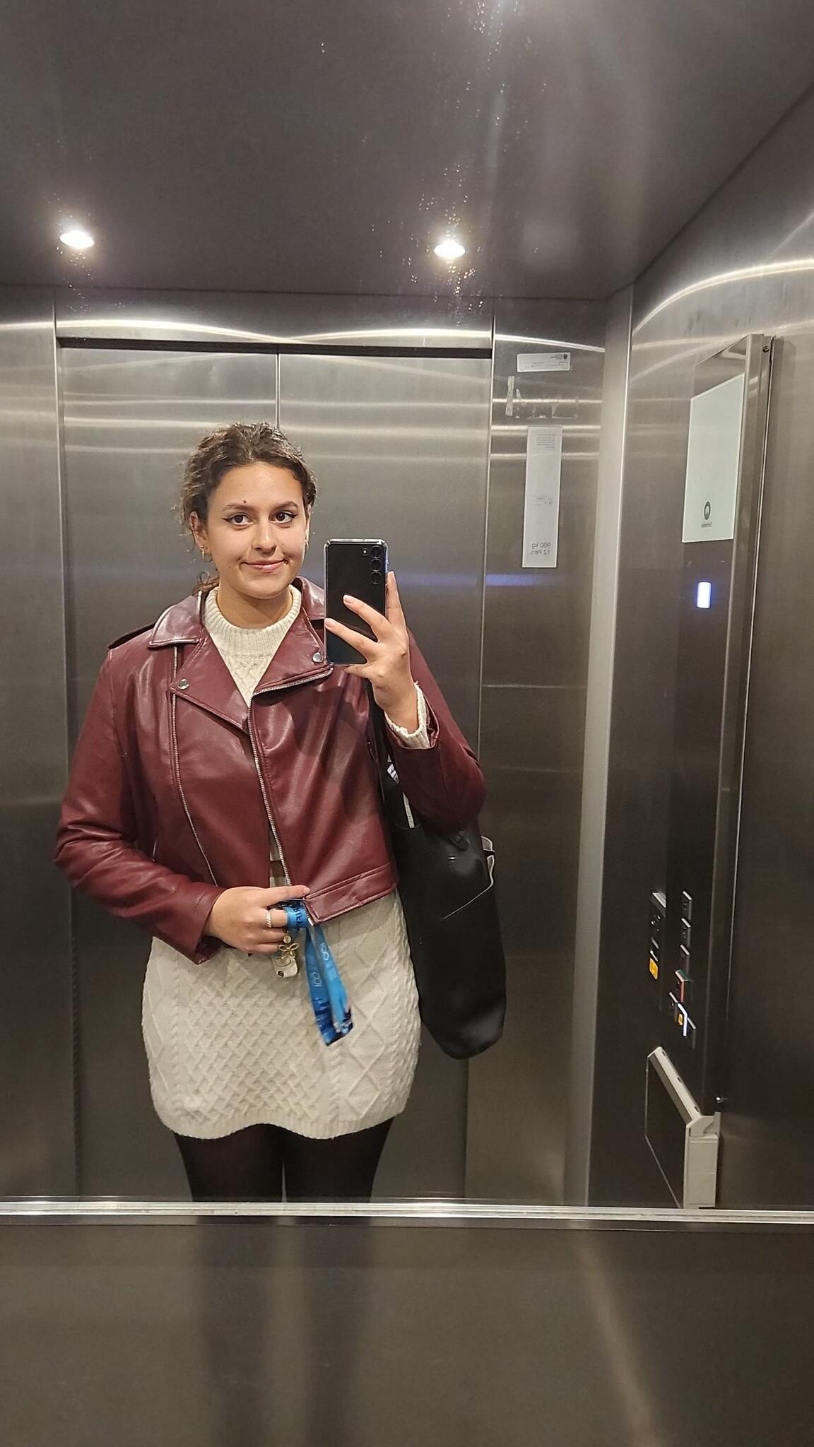 Ines helping hands - Swansea, GB-WLS - Nextdoor